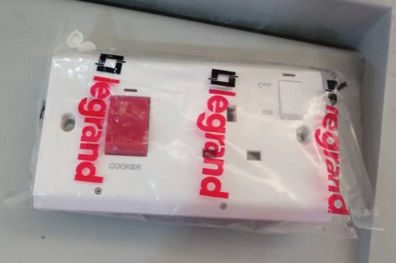 Legrand 3x6 Cooker Switch - White - Newcoolmex